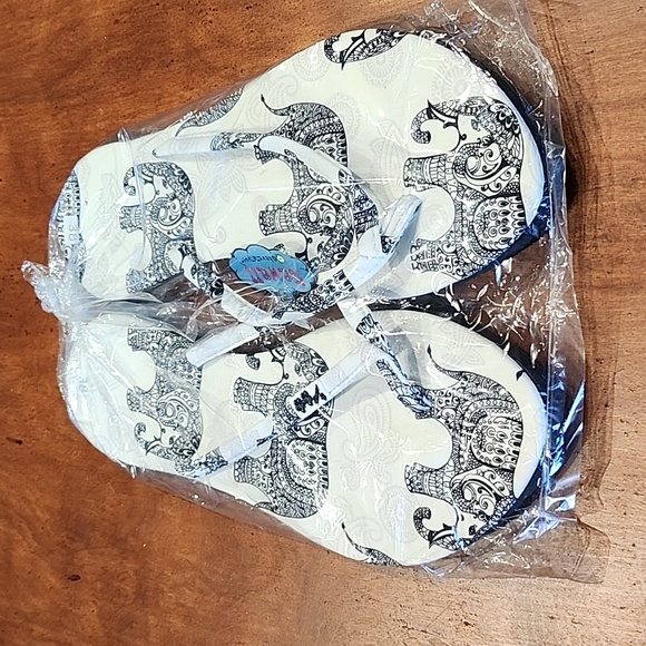 Shoes | Nwt Elephant Flip Flops | Poshmark